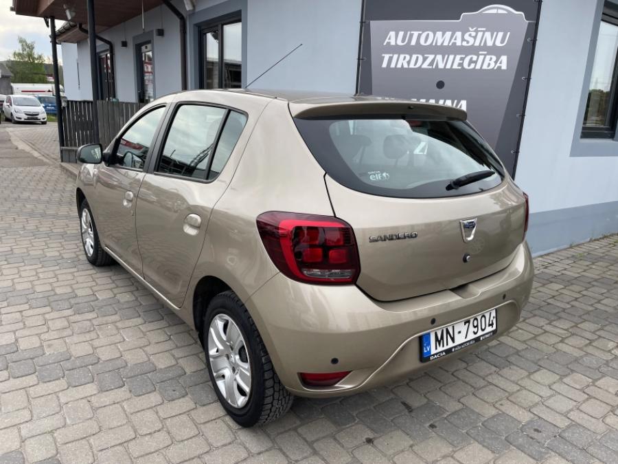 Brown Dacia Sandero 2020 in Riga, with an engine capacity of 0.90 L and mileage of 81 thousand km for 5900 €, photo 5 on AUTOMOTO.COM.LV