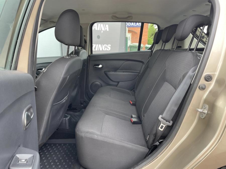 Brown Dacia Sandero 2020 in Riga, with an engine capacity of 0.90 L and mileage of 81 thousand km for 5900 €, photo 12 on AUTOMOTO.COM.LV