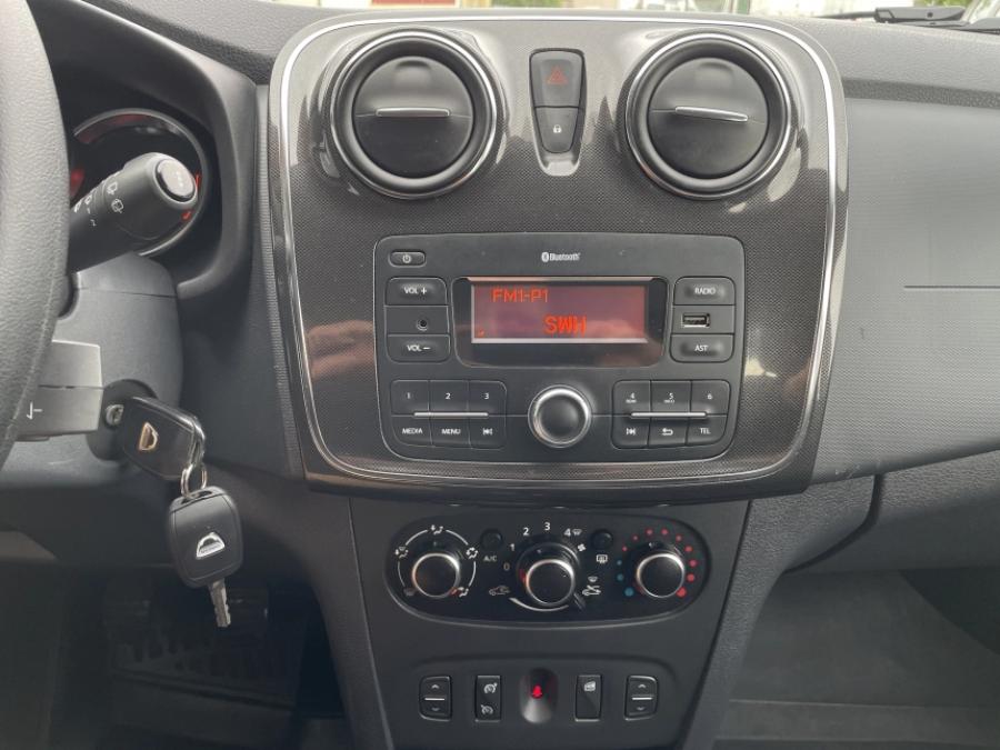Brown Dacia Sandero 2020 in Riga, with an engine capacity of 0.90 L and mileage of 81 thousand km for 5900 €, photo 15 on AUTOMOTO.COM.LV