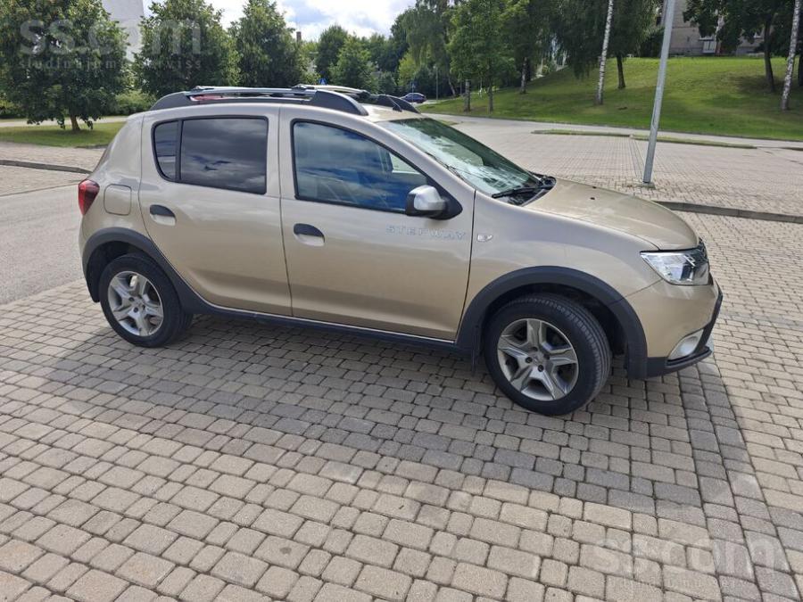 Brown Dacia Sandero 2020 in Rezekne, with an engine capacity of 1.00 L and mileage of 60 thousand km for 5900 €, photo 4 on AUTOMOTO.COM.LV