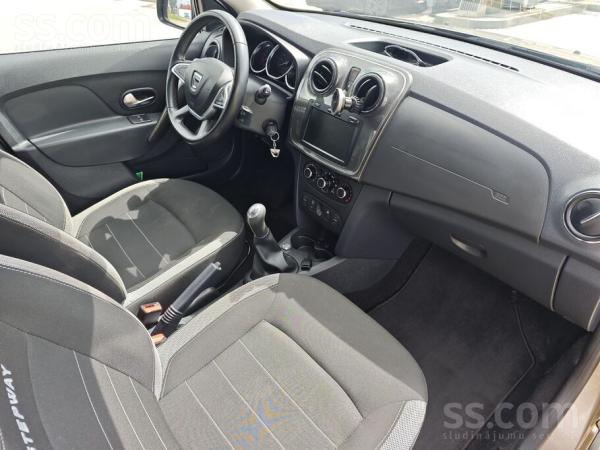 Brown Dacia Sandero 2020 in Rezekne, with an engine capacity of 1.00 L and mileage of 60 thousand km for 5900 €, photo 7 on AUTOMOTO.COM.LV