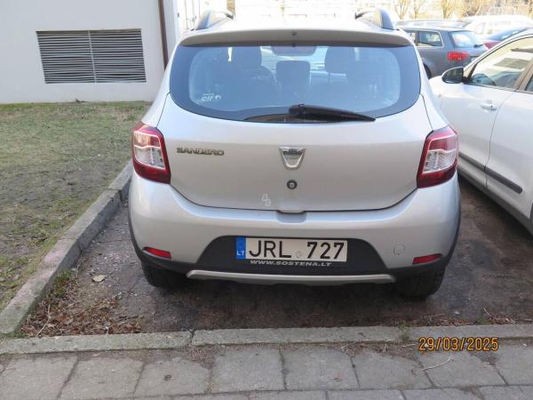Dacia Sandero 2017 Viļņa, ar dzinēja tilpumu 1.60 L un nobraukumu 165 tūkst. km par 4300 €, foto 5 vietnē AUTOMOTO.COM.LV