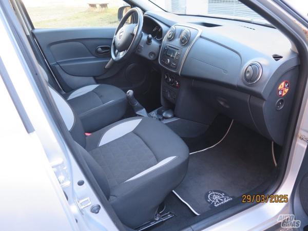 Dacia Sandero 2017 in Vilnius, with an engine capacity of 1.60 L and mileage of 165 thousand km for 4300 €, photo 10 on AUTOMOTO.COM.LV