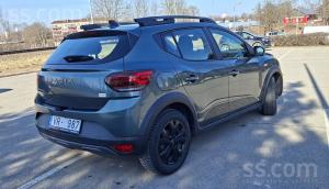 Zaļš Dacia Sandero 2023 Cēsis, ar dzinēja tilpumu 1.00 L un nobraukumu 57 tūkst. km par 14000 €, foto 6 vietnē AUTOMOTO.COM.LV