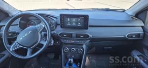 Zaļš Dacia Sandero 2023 Cēsis, ar dzinēja tilpumu 1.00 L un nobraukumu 57 tūkst. km par 14000 €, foto 10 vietnē AUTOMOTO.COM.LV