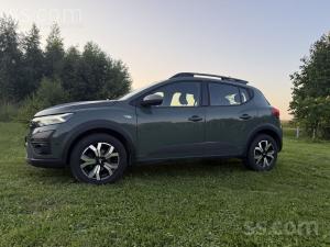 Green Dacia Sandero 2023 in Jelgava, with an engine capacity of 1.00 L and mileage of 62 thousand km for 14000 €, photo 10 on AUTOMOTO.COM.LV