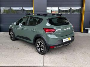 Green Dacia Sandero 2023 in Vilnius, with an engine capacity of 1.00 L and mileage of 60 thousand km for 12500 €, photo 3 on AUTOMOTO.COM.LV