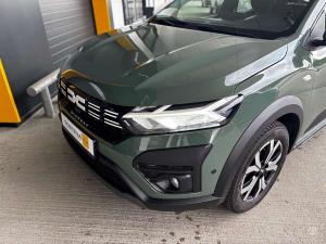 Green Dacia Sandero 2023 in Vilnius, with an engine capacity of 1.00 L and mileage of 60 thousand km for 12500 €, photo 5 on AUTOMOTO.COM.LV