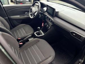 Green Dacia Sandero 2023 in Vilnius, with an engine capacity of 1.00 L and mileage of 60 thousand km for 12500 €, photo 8 on AUTOMOTO.COM.LV