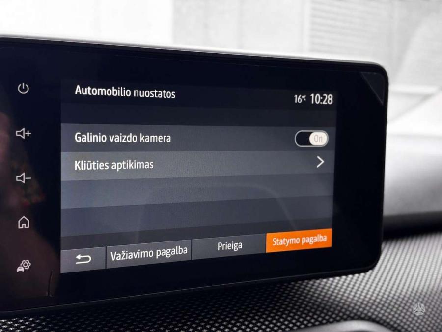 Зеленый Дачия Сандеро 2023 в Вильнюс, объемом двигателя 1.00 л и пробегом 28 тыс. км за 13000 €, фото 22 на AUTOMOTO.COM.LV