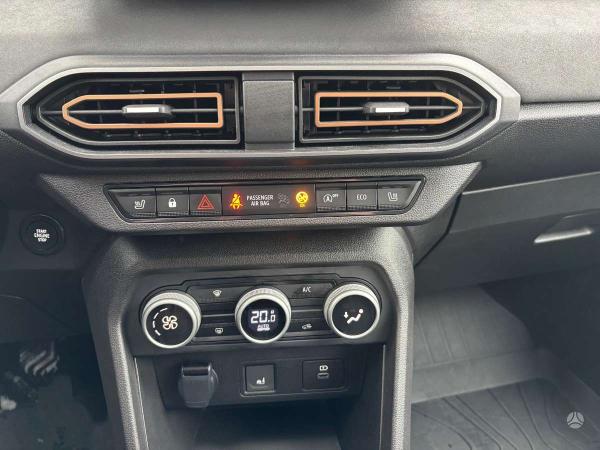 Zaļš Dacia Sandero 2025 Viļņa, ar dzinēja tilpumu 1.00 L un nobraukumu 5 tūkst. km par 16900 €, foto 11 vietnē AUTOMOTO.COM.LV