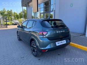 Zaļš Dacia Sandero 2026 Liepāja, ar dzinēja tilpumu 1.20 L un nobraukumu 12 tūkst. km par 17990 €, foto 6 vietnē AUTOMOTO.COM.LV