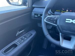 Zaļš Dacia Sandero 2026 Liepāja, ar dzinēja tilpumu 1.20 L un nobraukumu 12 tūkst. km par 17990 €, foto 19 vietnē AUTOMOTO.COM.LV