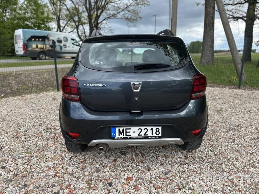 Pelēks Dacia Sandero 2019 Cēsis, ar dzinēja tilpumu 1.50 L un nobraukumu 0 tūkst. km par 6500 €, foto 7 vietnē AUTOMOTO.COM.LV