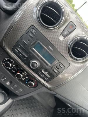 Pelēks Dacia Sandero 2019 Cēsis, ar dzinēja tilpumu 1.50 L un nobraukumu 0 tūkst. km par 6500 €, foto 17 vietnē AUTOMOTO.COM.LV