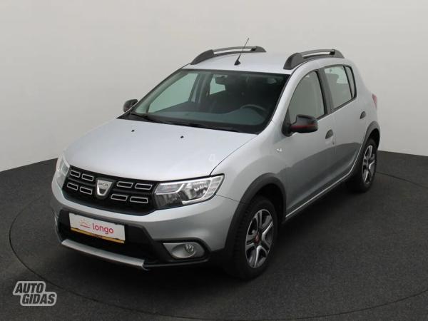 Pelēks Dacia Sandero 2020 Viļņa, ar dzinēja tilpumu 0.90 L un nobraukumu 144 tūkst. km par 6999 €, foto 1 vietnē AUTOMOTO.COM.LV