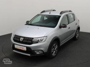 Pelēks Dacia Sandero 2020 Viļņa, ar dzinēja tilpumu 0.90 L un nobraukumu 144 tūkst. km par 6999 €, foto  vietnē AUTOMOTO.COM.LV