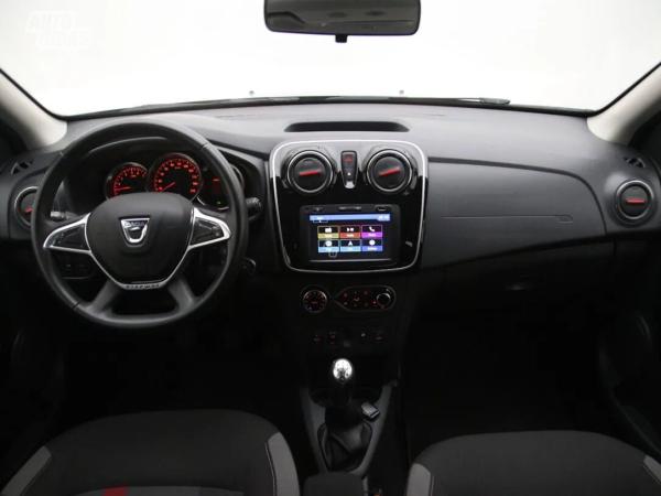 Pelēks Dacia Sandero 2020 Viļņa, ar dzinēja tilpumu 0.90 L un nobraukumu 144 tūkst. km par 6999 €, foto 2 vietnē AUTOMOTO.COM.LV