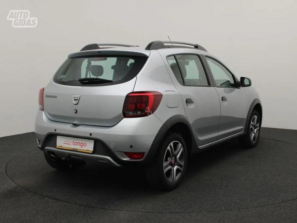 Pelēks Dacia Sandero 2020 Viļņa, ar dzinēja tilpumu 0.90 L un nobraukumu 144 tūkst. km par 6999 €, foto 8 vietnē AUTOMOTO.COM.LV