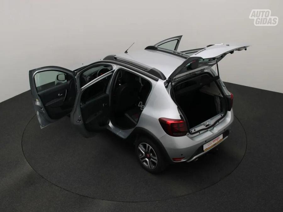 Pelēks Dacia Sandero 2020 Viļņa, ar dzinēja tilpumu 0.90 L un nobraukumu 144 tūkst. km par 6999 €, foto 14 vietnē AUTOMOTO.COM.LV