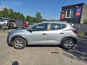Pelēks Dacia Sandero 2021 Rīga, ar dzinēja tilpumu 1.00 L un nobraukumu 108 tūkst. km par 9490 €, foto 10 vietnē AUTOMOTO.COM.LV
