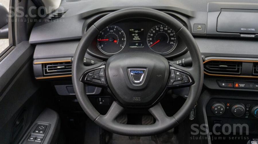 Pelēks Dacia Sandero 2021 Rīga, ar dzinēja tilpumu 1.00 L un nobraukumu 108 tūkst. km par 9490 €, foto 15 vietnē AUTOMOTO.COM.LV