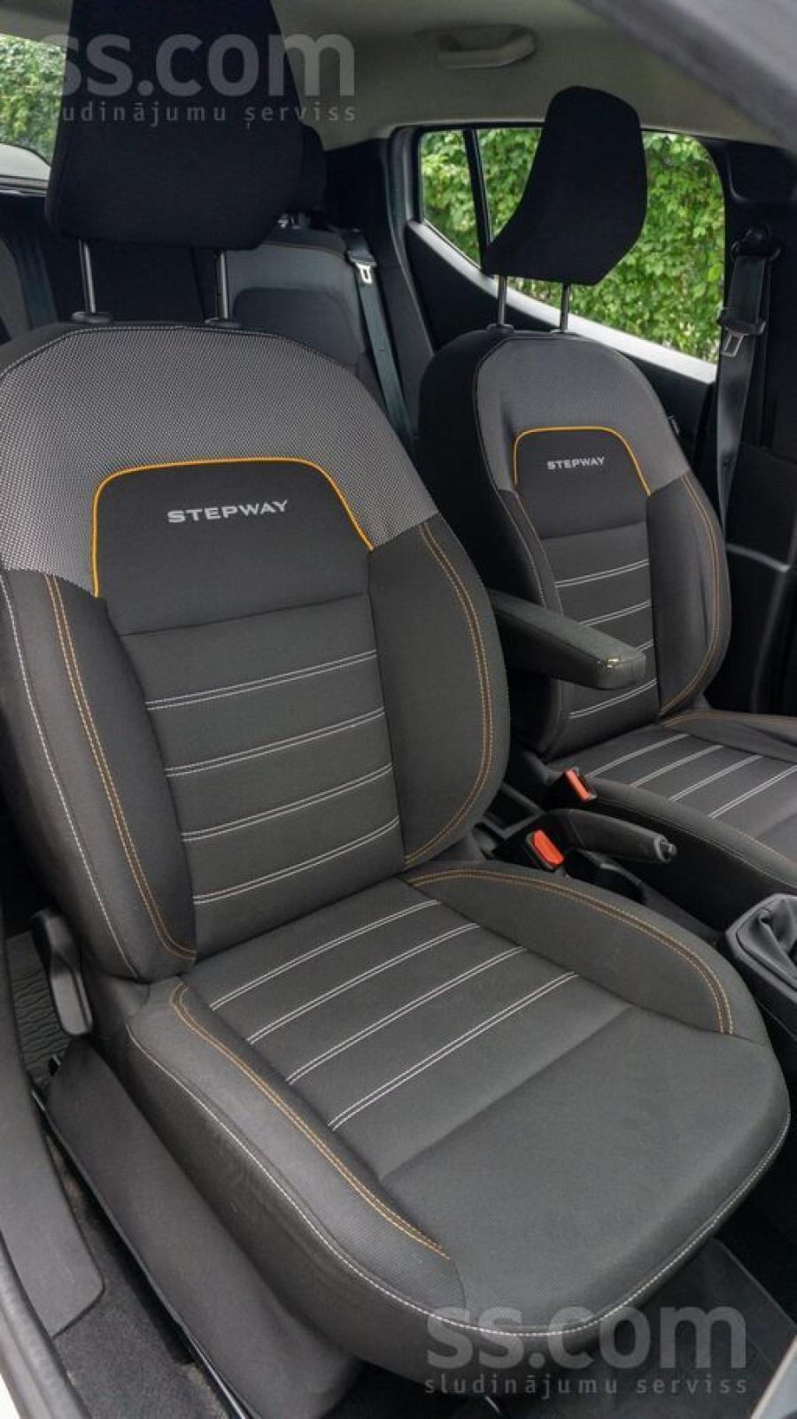 Grey Dacia Sandero 2021 in Riga, with an engine capacity of 1.00 L and mileage of 108 thousand km for 8590 €, photo 28 on AUTOMOTO.COM.LV