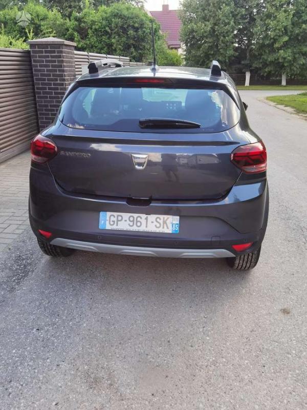 Pelēks Dacia Sandero 2022 Kauņa, ar dzinēja tilpumu 1.00 L un nobraukumu 26 tūkst. km par 6700 €, foto 9 vietnē AUTOMOTO.COM.LV