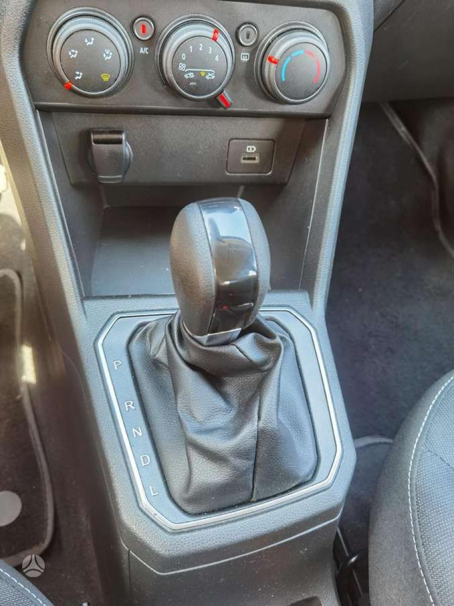 Grey Dacia Sandero 2022 in Kaunas, with an engine capacity of 1.00 L and mileage of 26 thousand km for 6700 €, photo 19 on AUTOMOTO.COM.LV