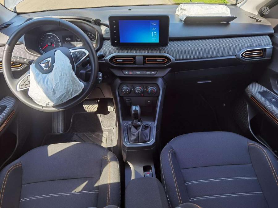 Grey Dacia Sandero 2022 in Kaunas, with an engine capacity of 1.00 L and mileage of 26 thousand km for 6700 €, photo 25 on AUTOMOTO.COM.LV