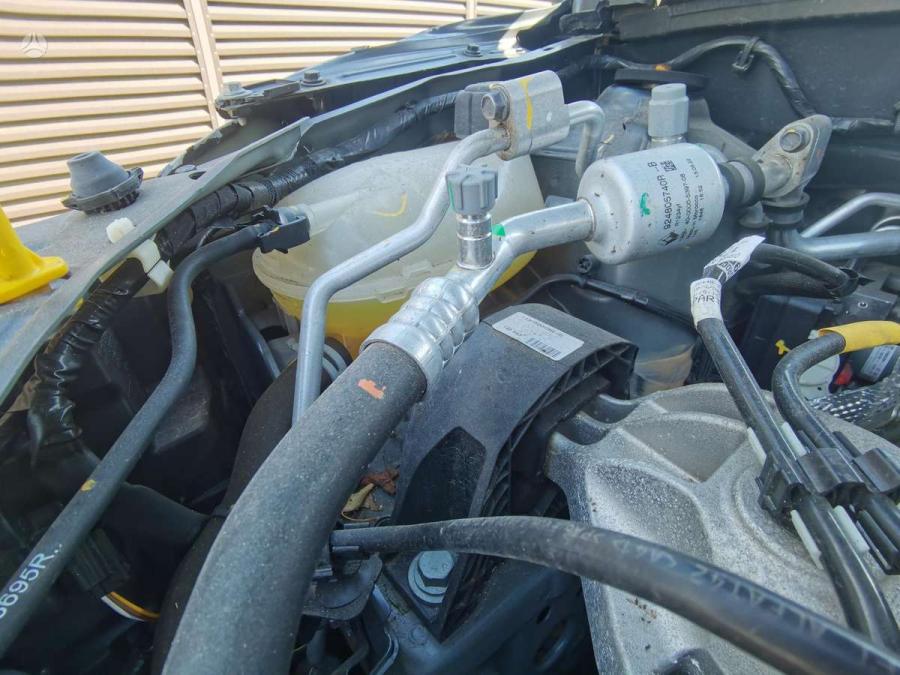 Grey Dacia Sandero 2022 in Kaunas, with an engine capacity of 1.00 L and mileage of 26 thousand km for 6700 €, photo 26 on AUTOMOTO.COM.LV