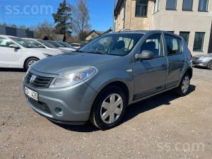 Grey Dacia Sandero 2008 in Riga, with an engine capacity of 1.40 L and mileage of 112 thousand km for 1690 €, photo  on AUTOMOTO.COM.LV