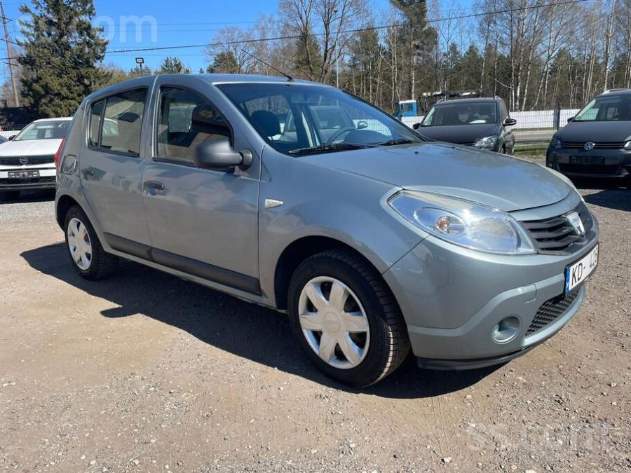 Pelēks Dacia Sandero 2008 Rīga, ar dzinēja tilpumu 1.40 L un nobraukumu 112 tūkst. km par 1690 €, foto 3 vietnē AUTOMOTO.COM.LV