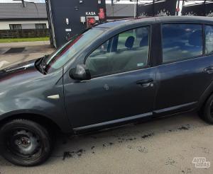 Pelēks Dacia Sandero 2009 Gargždai, ar dzinēja tilpumu 1.60 L un nobraukumu 330 tūkst. km par 980 €, foto 3 vietnē AUTOMOTO.COM.LV