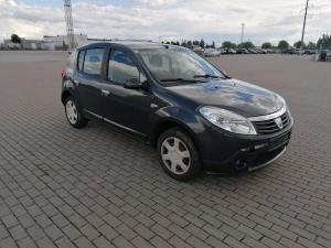 Pelēks Dacia Sandero 2009 Marijampole, ar dzinēja tilpumu 1.15 L un nobraukumu 112 tūkst. km par 1350 €, foto  vietnē AUTOMOTO.COM.LV