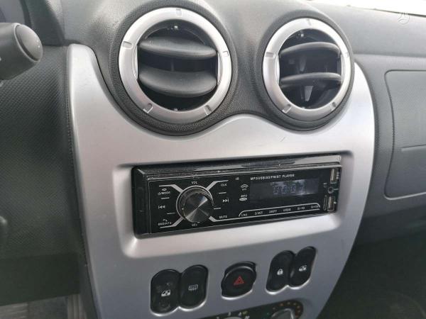 Pelēks Dacia Sandero 2009 Marijampole, ar dzinēja tilpumu 1.15 L un nobraukumu 112 tūkst. km par 1350 €, foto 10 vietnē AUTOMOTO.COM.LV