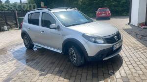 Grey Dacia Sandero 2010 in Riga, with an engine capacity of 1.50 L and mileage of 169 thousand km for 2770 €, photo  on AUTOMOTO.COM.LV