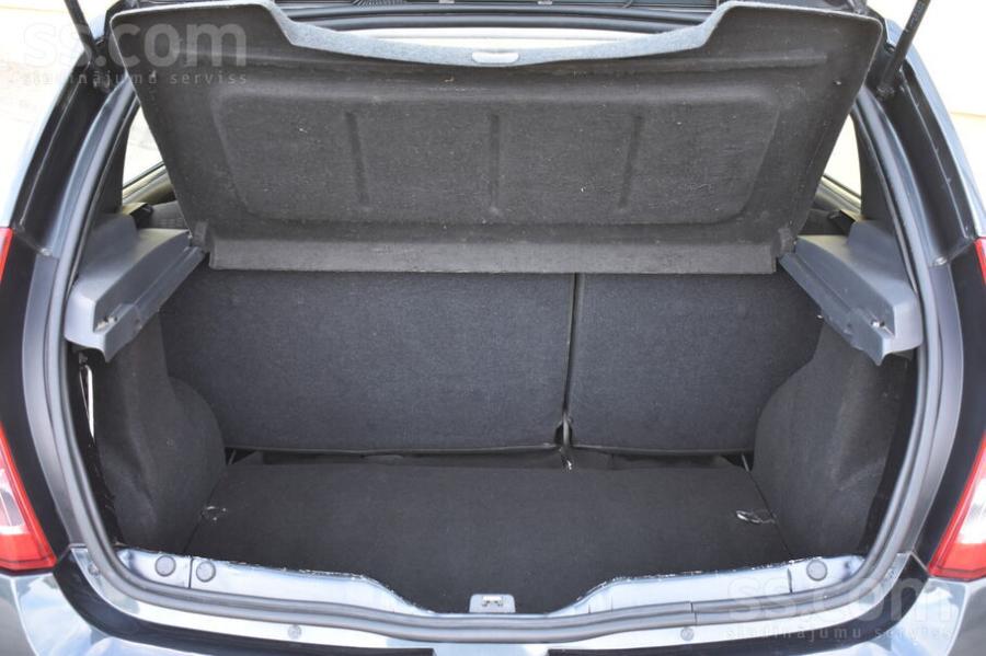 Pelēks Dacia Sandero 2010 Talsi, ar dzinēja tilpumu 1.60 L un nobraukumu 112 tūkst. km par 4200 €, foto 10 vietnē AUTOMOTO.COM.LV