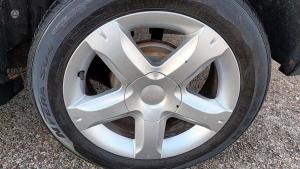Grey Dacia Sandero 2012 in Marijampole, with an engine capacity of 1.60 L and mileage of 115 thousand km for 2800 €, photo 11 on AUTOMOTO.COM.LV