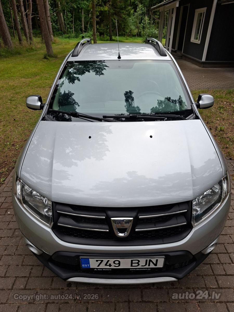 Pelēks Dacia Sandero 2013 Kerdla, ar dzinēja tilpumu 1.50 L un nobraukumu 244 tūkst. km par 4200 €, foto 6 vietnē AUTOMOTO.COM.LV