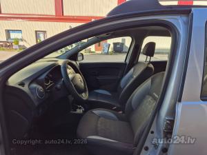 Grey Dacia Sandero 2013 in Tallinn, with an engine capacity of 1.50 L and mileage of 211 thousand km for 1999 €, photo 9 on AUTOMOTO.COM.LV
