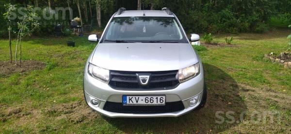Pelēks Dacia Sandero 2015 Jelgava, ar dzinēja tilpumu 1.50 L un nobraukumu 136 tūkst. km par 3500 €, foto 1 vietnē AUTOMOTO.COM.LV