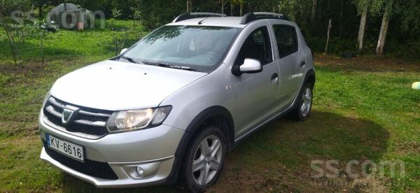 Pelēks Dacia Sandero 2015 Jelgava, ar dzinēja tilpumu 1.50 L un nobraukumu 136 tūkst. km par 3500 €, foto 7 vietnē AUTOMOTO.COM.LV