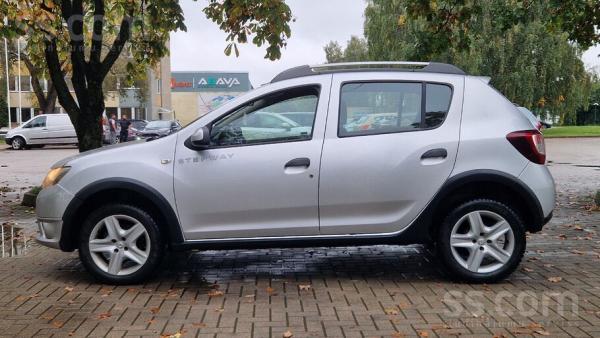 Pelēks Dacia Sandero 2015 Rīga, ar dzinēja tilpumu 1.50 L un nobraukumu 0 tūkst. km par 3390 €, foto 3 vietnē AUTOMOTO.COM.LV