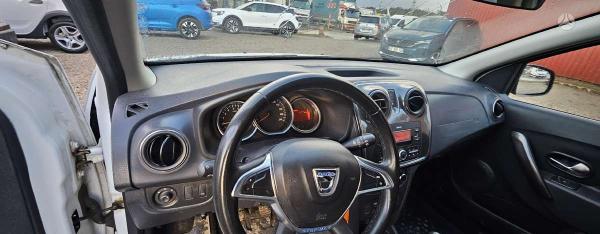 Grey Dacia Sandero 2020 in Vilnius, with an engine capacity of 0.90 L and mileage of 130 thousand km for 3555 €, photo 7 on AUTOMOTO.COM.LV
