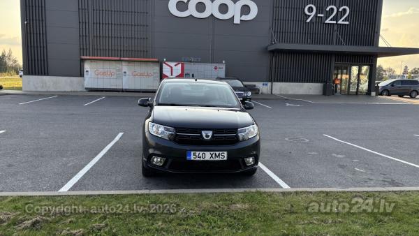 Grey Dacia Sandero 2020 in Tallinn, with an engine capacity of 1.00 L and mileage of 40 thousand km for 6500 €, photo 1 on AUTOMOTO.COM.LV