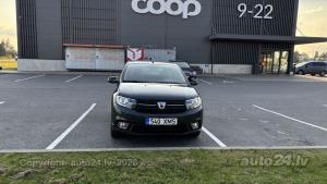 Pelēks Dacia Sandero 2020 Tallina, ar dzinēja tilpumu 1.00 L un nobraukumu 40 tūkst. km par 6500 €, foto  vietnē AUTOMOTO.COM.LV