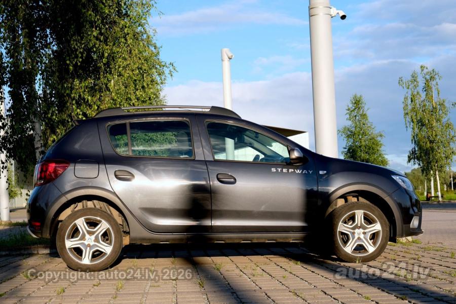 Pelēks Dacia Sandero 2020 Tartu, ar dzinēja tilpumu 1.50 L un nobraukumu 40 tūkst. km par 7200 €, foto 7 vietnē AUTOMOTO.COM.LV