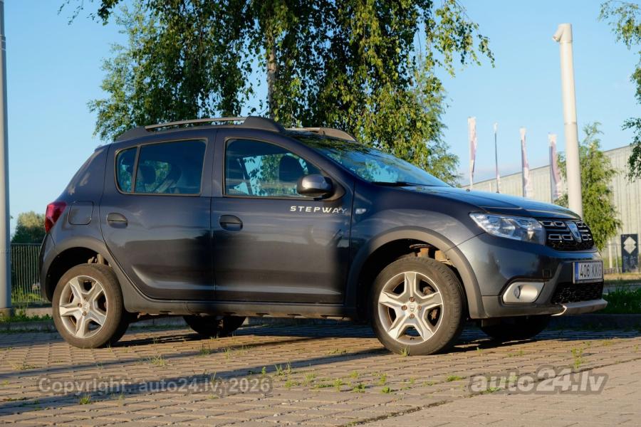 Pelēks Dacia Sandero 2020 Tartu, ar dzinēja tilpumu 1.50 L un nobraukumu 40 tūkst. km par 7200 €, foto 8 vietnē AUTOMOTO.COM.LV