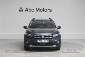 Grey Dacia Sandero 2021 in Tallinn, with an engine capacity of 1.00 L and mileage of 33 thousand km for 12990 €, photo 2 on AUTOMOTO.COM.LV